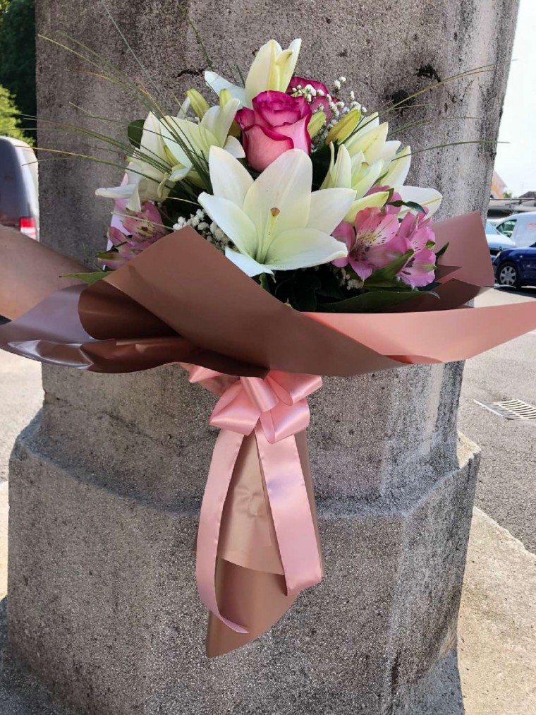 Moderni buket 3 – Cvjećarstvo Tanja